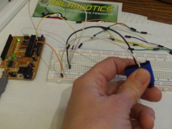 Pressure sensor with antistatic foam - LVL1